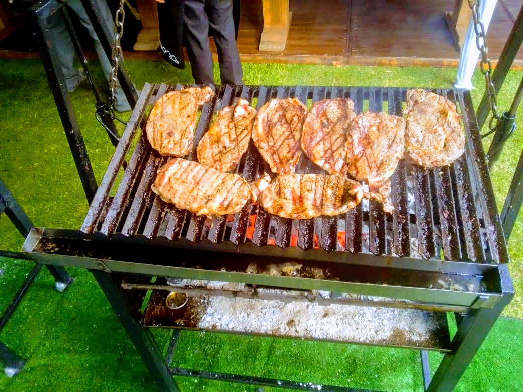 Parrilladas - Carnes & ChefsCarnes & Chefs